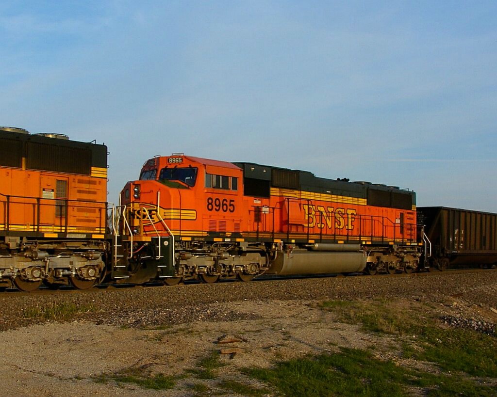 BNSF 8965